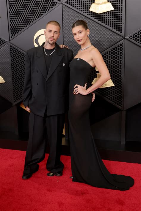Justin And Hailey Bieber Coordinate In Black And Diamonds On Grammys