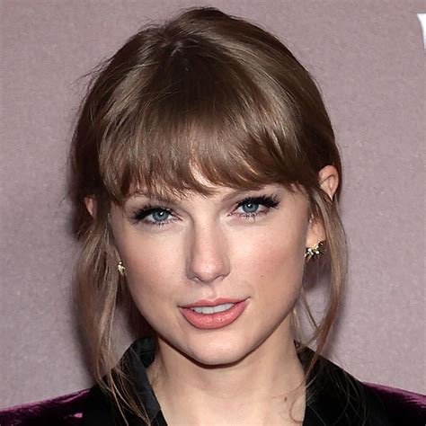 15 Best Taylor Swift Makeup Looks And How To Recreate Them Ipsy