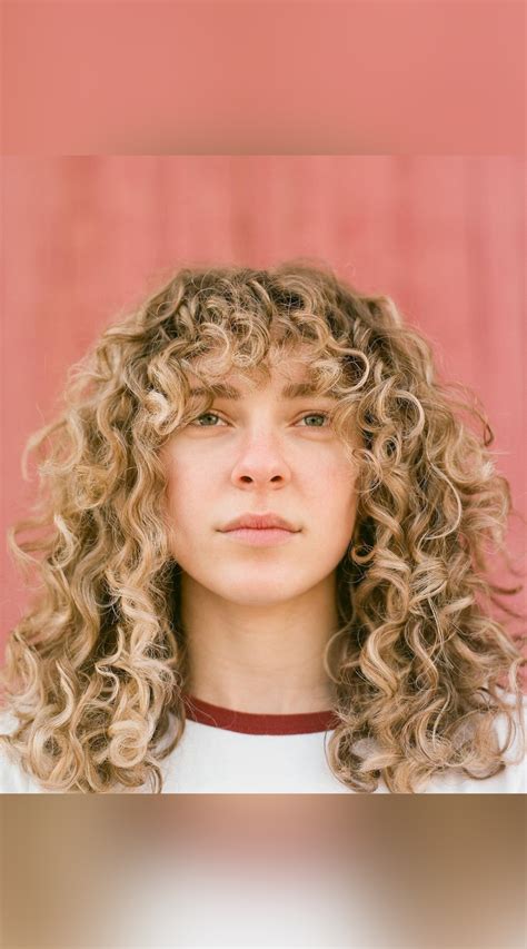 Erin Coogans Instagram Twitter And Facebook On Idcrawl