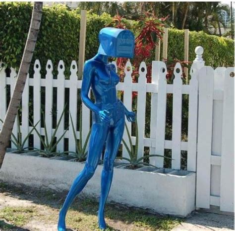 15 Weirdest Yet Hilarious Mailboxes Youll Ever See