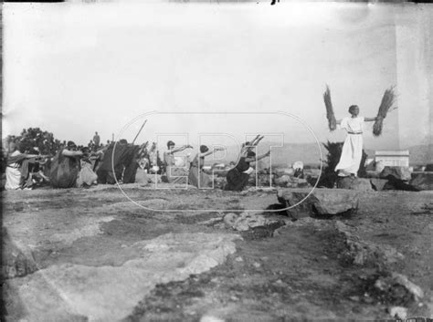 ΥΠΑΙΘΡΙΑ ΑΝΑΠΑΡΑΣΤΑΣΗ ΤΩΝ ΕΛΕΥΣΙΝΙΩΝ ΜΥΣΤΗΡΙΩΝ Archive Ert Gr