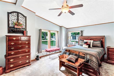 9 Single Wide Mobile Home Bedroom Decorating Ideas