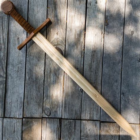 Practice Templar Wooden Sword Medieval Replica Crusader Knight Steamed Beech Wood Sword Brown