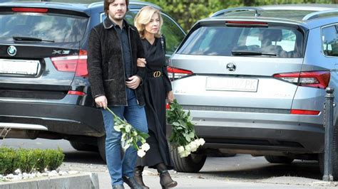 Петя Славова Dnes Dir Bg