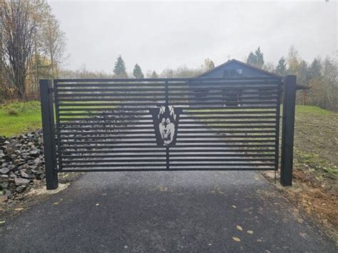 Custom Gate Installation In Chehalis Wa Pnw Fence And Gate