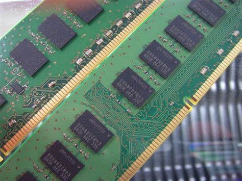 삼성 서버용 ddr3 4gb pc3 10600e ecc unbuffere 1416986631 램하우스