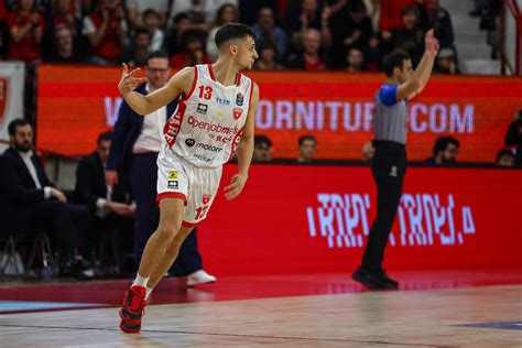 Pallacanestro Varese Matteo Librizzi Parla Di Futuro E Quellehm Che Non Esclude Nulla