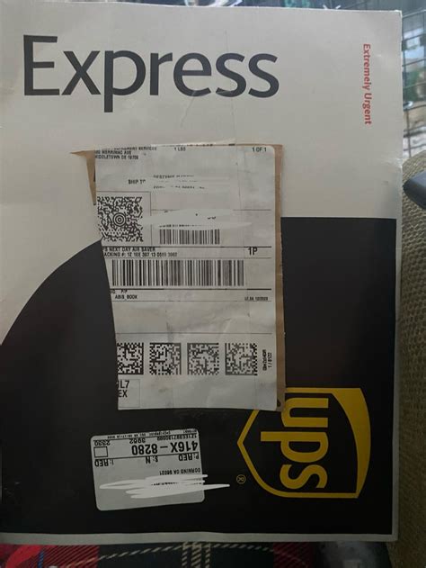 Can Someone Explain To Me Why My Shipping Label Is Chopped Off Cut Out