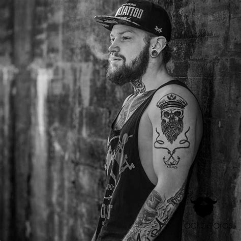 Mike Mit Vorzeige Hollywoodian Wie Ein Superstar ♥ Schau Dir Jetzt