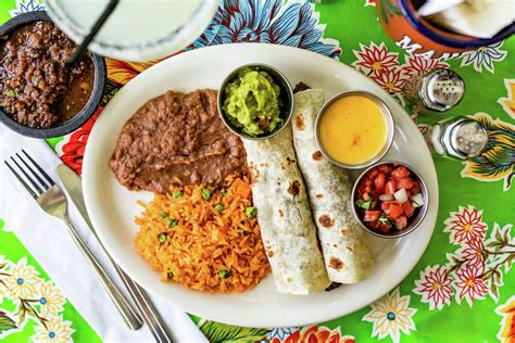 Owners of Armandos open Mandito’s Tex-Mex restaurant in Bellaire