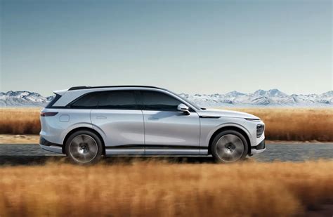 2024 Xpeng G9 Deluxe Electric Car Ev Suv Camping Secondhand Travel Luxury Electric Vehicles