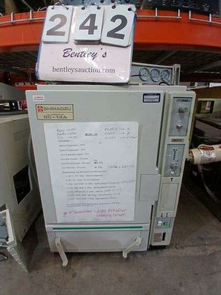 Shimadzu Gc 14a Gas Chromatograph Bentley And Associates Llc