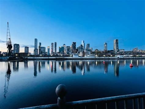 Premium Photo Canary Wharf