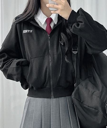 단독상품빠른출고 유스히얼 레터링 크롭 후드집업 ️세미크롭 ️핏보장 후드 집업 크롭집업 학생후드집업 학생후드 교복집업 교복아우터 학생집업 크롭후드집업 봄 봄아우터 에이블리
