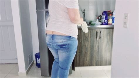 Buttcrack In Tight Jeans Alice Scott Clips4sale