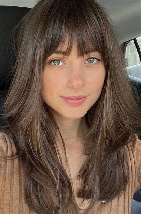 57 Trendy Ways To Wear Curtain Bangs Brunette Layered Cut With Bangs