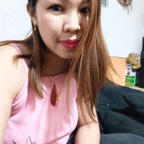 Saka Mo Lang Malalaman Ang Halaga Niya Pag Wala Na Siyang Paki Sayo