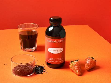 월간커피 달콤한 딸기와 향긋한 티 같은 콜드브루 커피 텀블벅 크리에이터를 위한 크라우드펀딩