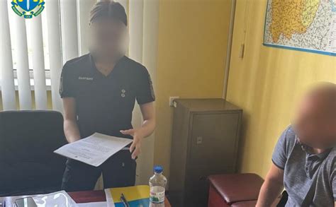 «Забув про 3 5 млн грн посадовцю столичного Держрибагентства вручили