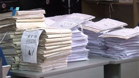 Новогодишно кратење на платите на функционерите обид или ветување на власта Youtube