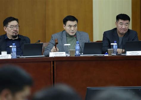 Бүсгүй хүнийг магтан дуулсан шилдэг шүлгүүд Монгол туургатны цахим сайт