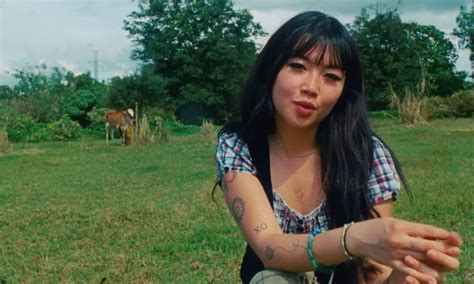 Pin By Abby On Bea In 2025 Singer Celebrities Quick