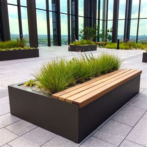 Fern Grp Bench Planter