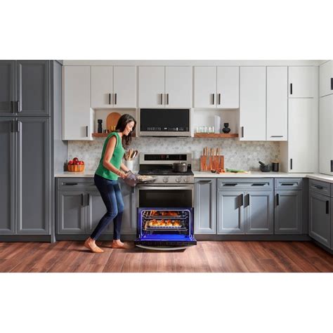 Lg 1 7 Cu Ft 1650 Watt Air Fry 29 94 In Over The Range Convection