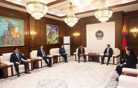 Эрхтэн эд эс шилжүүлэн суулгах тухай хуулийн төсөл өргөн мэдүүлжээ Hunnu Mn