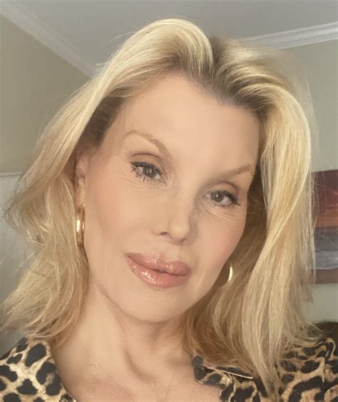 Adele Langdon Real Estate Calbre 00881320 Los Angeles Ca