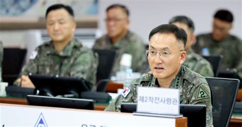 질의에 답하는 고창준 육군 제2작전사령관