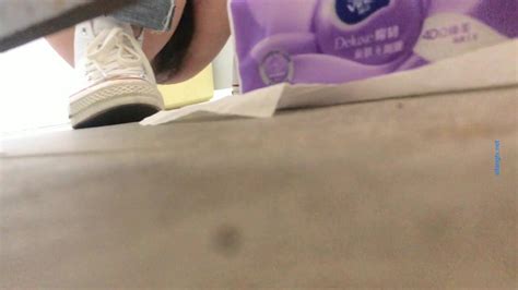 [pissing] Chinese Toilet 3