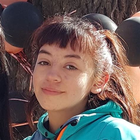 Buscan Intensamente A Una Adolescente De 16 Años Que Desapareció En