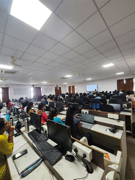 Manav Bharatiya On Linkedin Javatraining Codeoptimization