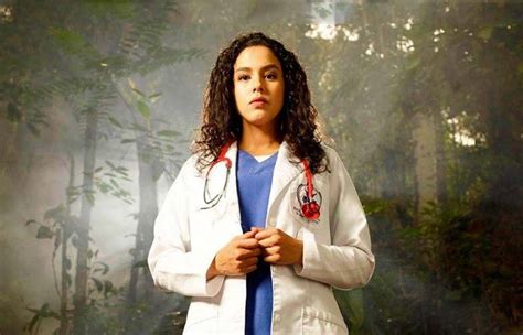 Joven Que Inspiró La Serie ‘la Niña Se Graduará De Medicina