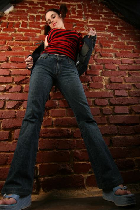 How To Have Sex Against The Photo 1