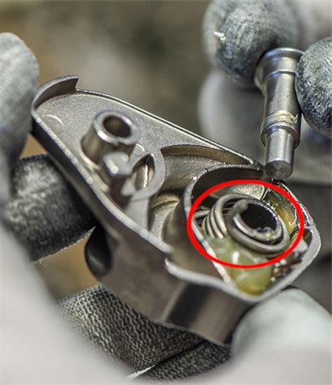 Sicgrips Deactivating The Spring In A Grigri 3 For Lead Rope Solo