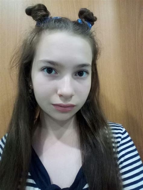 Прическа на каждый день Прически Распущенные волосы Волосы