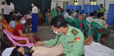 တပ်မတော်ပင်လယ်သွား ဆေးရုံရေယာဉ် သံလွင် ဧရာဝတီတိုင်းဒေသကြီး၊ ငပုတော မြို့နယ်အတွင်းရှိ ဒေသခံပြည