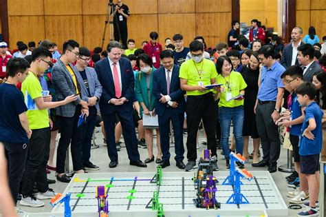 Việt Nam Cử 20 đội Tham Gia Giải Vô địch Thế Giới Vex Robotics World Championship 2023