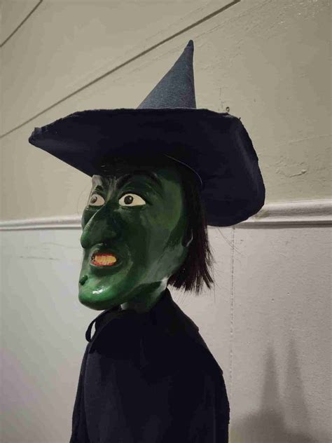 Finished Wicked Witch Of The West Rod Puppet • Ultimate Paper Mache