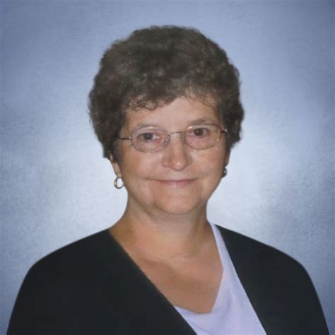 Mme Denise Bourassa Chevarie Maison Funéraire St Louis