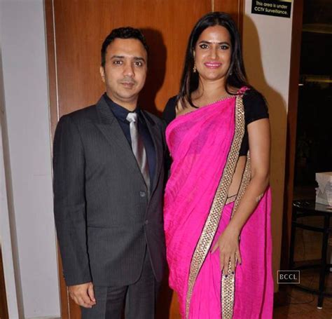 Sona Mohapatra Fans Sona Mohapatra With Husband Ram Sampath Height