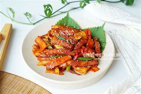 매콤한 백종원 오징어볶음 레시피 2인분 25분 완성 평점 50점89