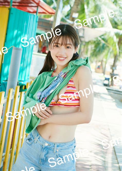 画像6 27 日向坂46佐々木美玲、キャミワンピ姿でナチュラルな美しさ際立つ 1st写真集先行カット第6弾解禁 モデルプレス