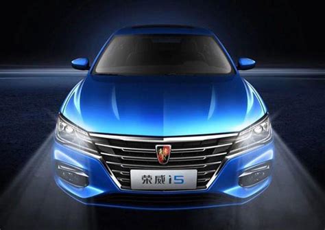 想买一辆裸车8万左右的车代步，有哪些省油、耐用、配置高的车型值得推荐？ 知乎