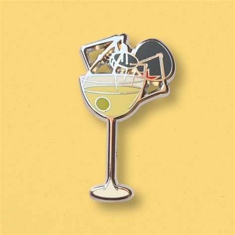 Alpaca X Pisco Sour Enamel Pin Cocktail Critters