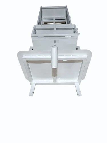 Ss E Rickshaw Loader Chassis Body At ₹ 150kg E Rickshaw Chassis In