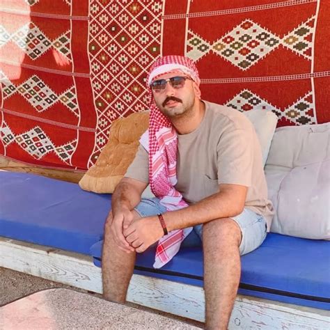 Ahmed Awad Ahmed Awad1907 • Threads Say More