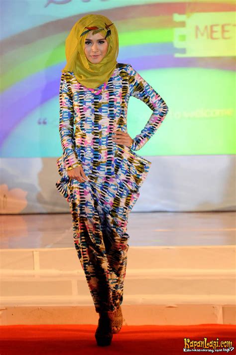 zaskia adya mecca s feet